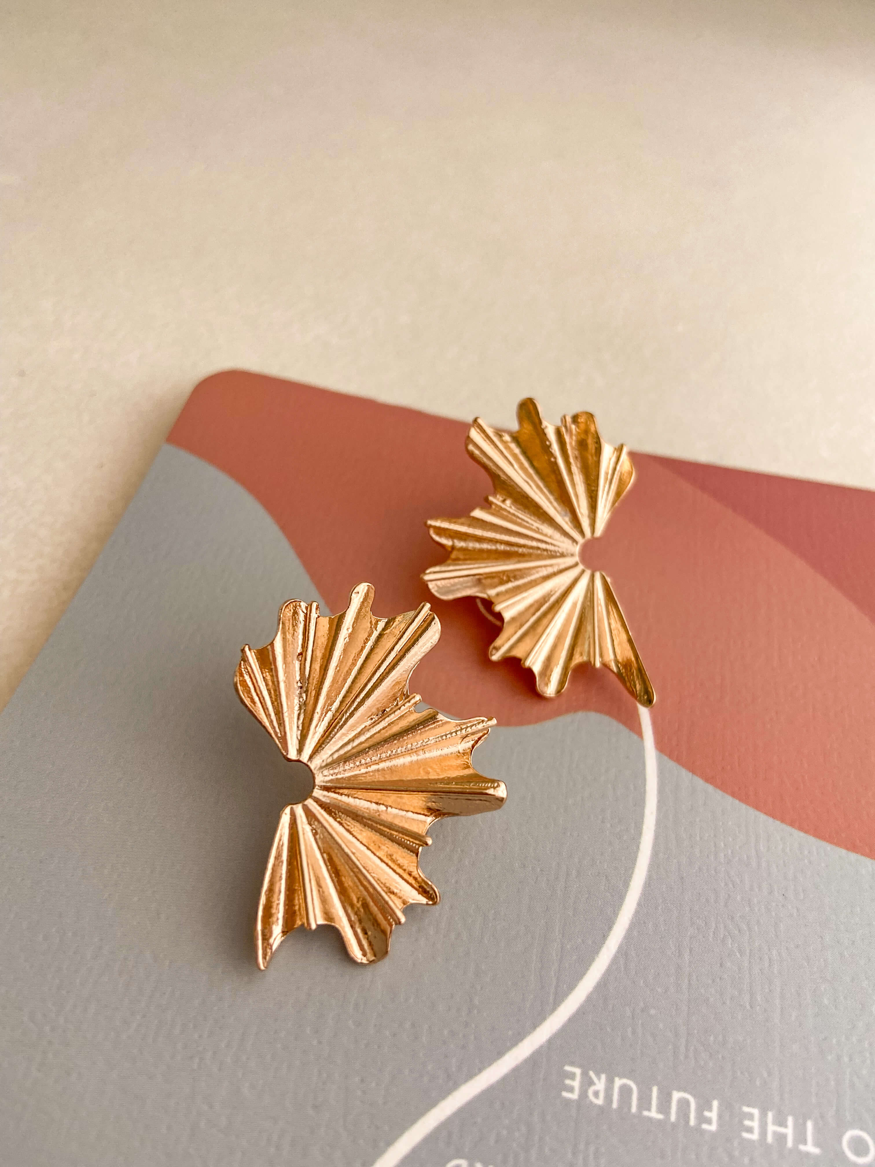 Buy Modern Earring Designs For Women & Girls Online In India – Lili-Origin